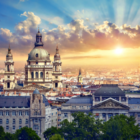 The Chain Bridge is Back! But why it is the most famous one in Budapest ...